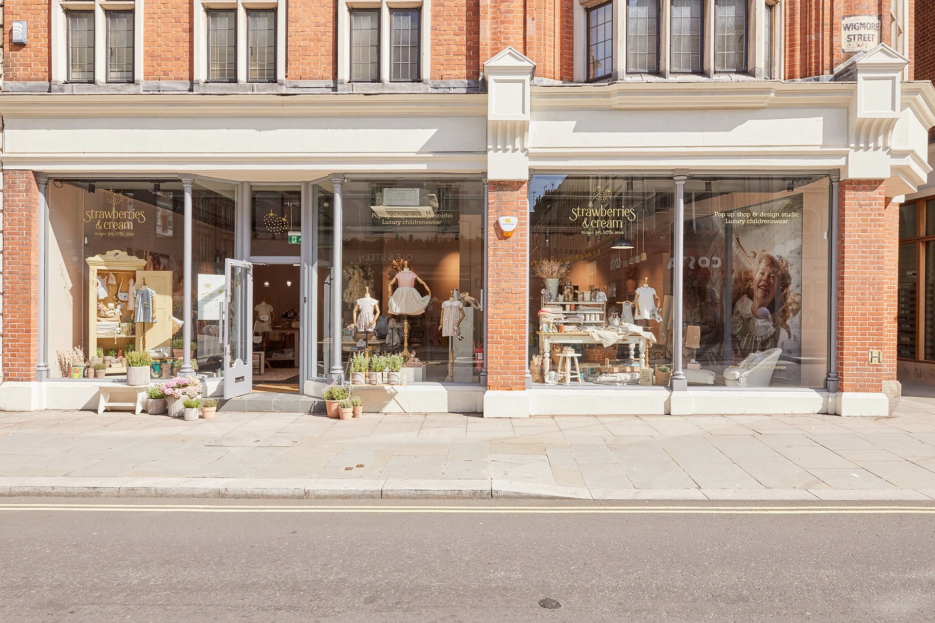 Stores and Franchises - Strawberries & Cream – Strawberries & Cream ...